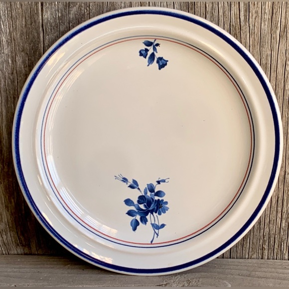 Epoch | Dining | Vintage Discontinued Epoch Blue Tango Symmetry Four ...